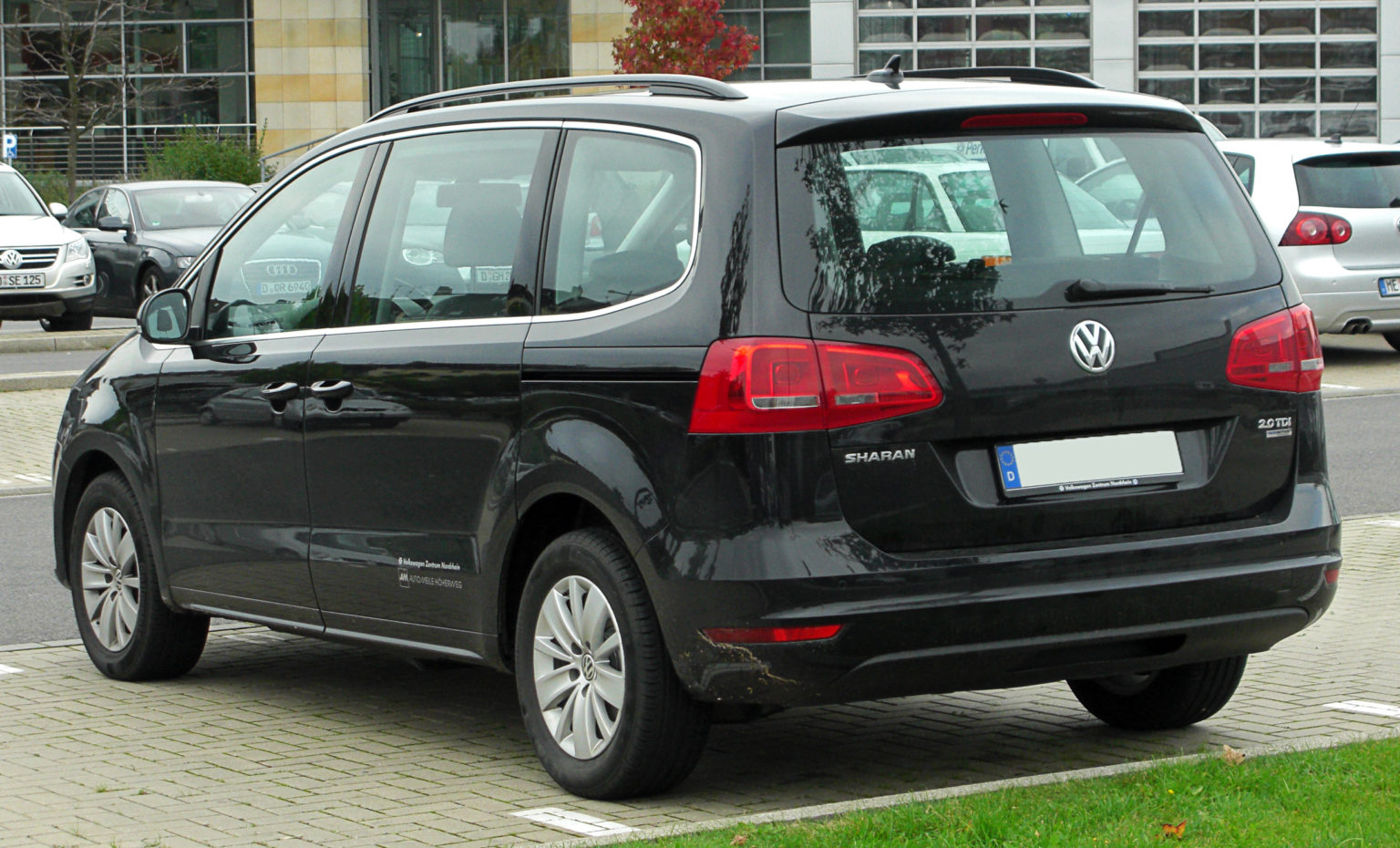 VW Sharan: Baureihen, Wiki, Anleitungen, Daten & Ratgeber