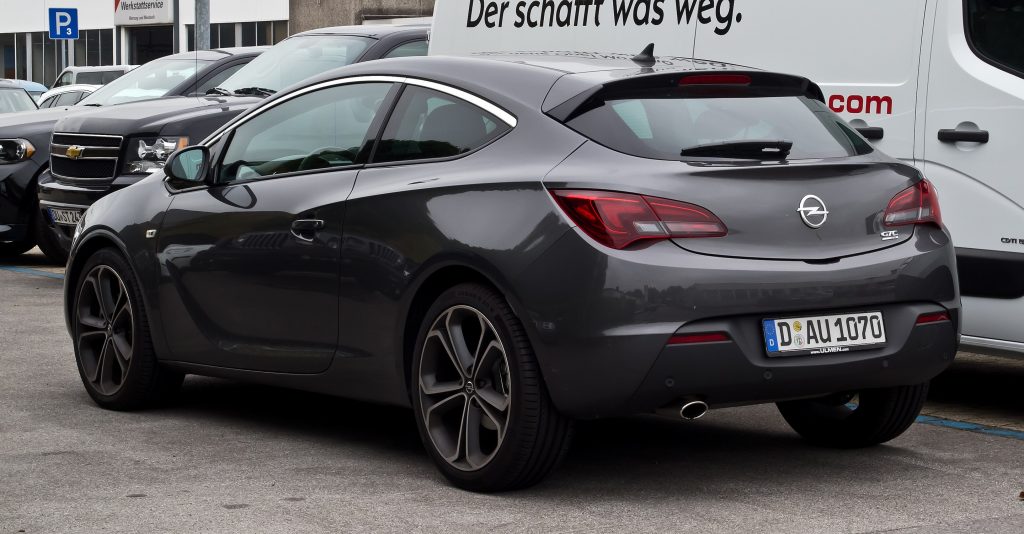 Opel Astra: Baureihen, Wiki, Anleitungen, Daten & Ratgeber