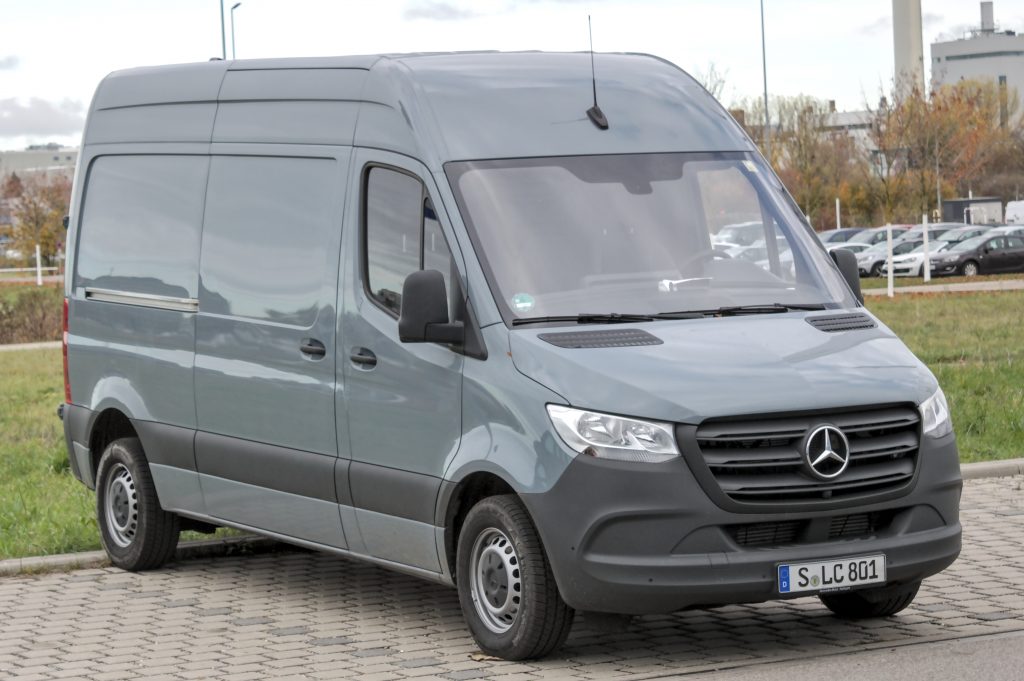 Mercedes Sprinter Inspektion | Intervalle & Kosten | Service A & B